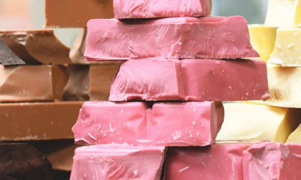 What Does Ruby Chocolate Taste Like? - BlogChef