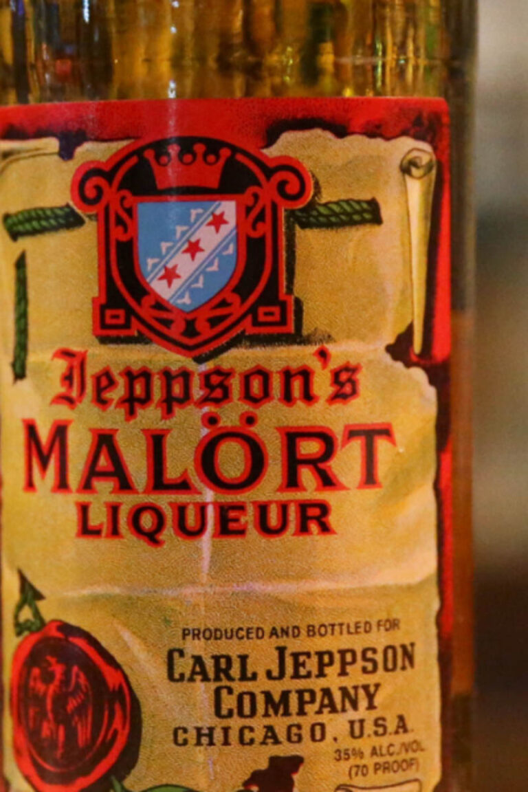 What does malort taste like? - BlogChef